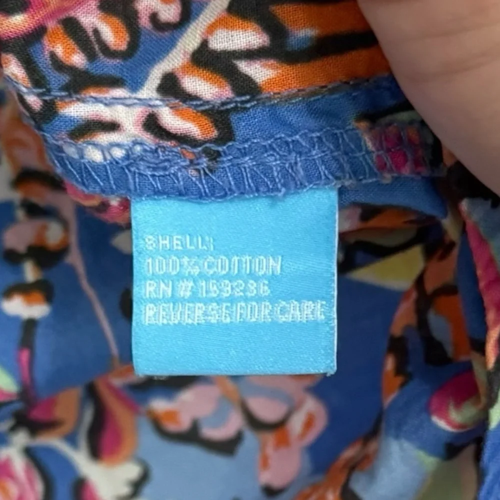 J. McLaughlin | Tops | J Mclaughlin Lois Freshfield Top Blue Floral ...